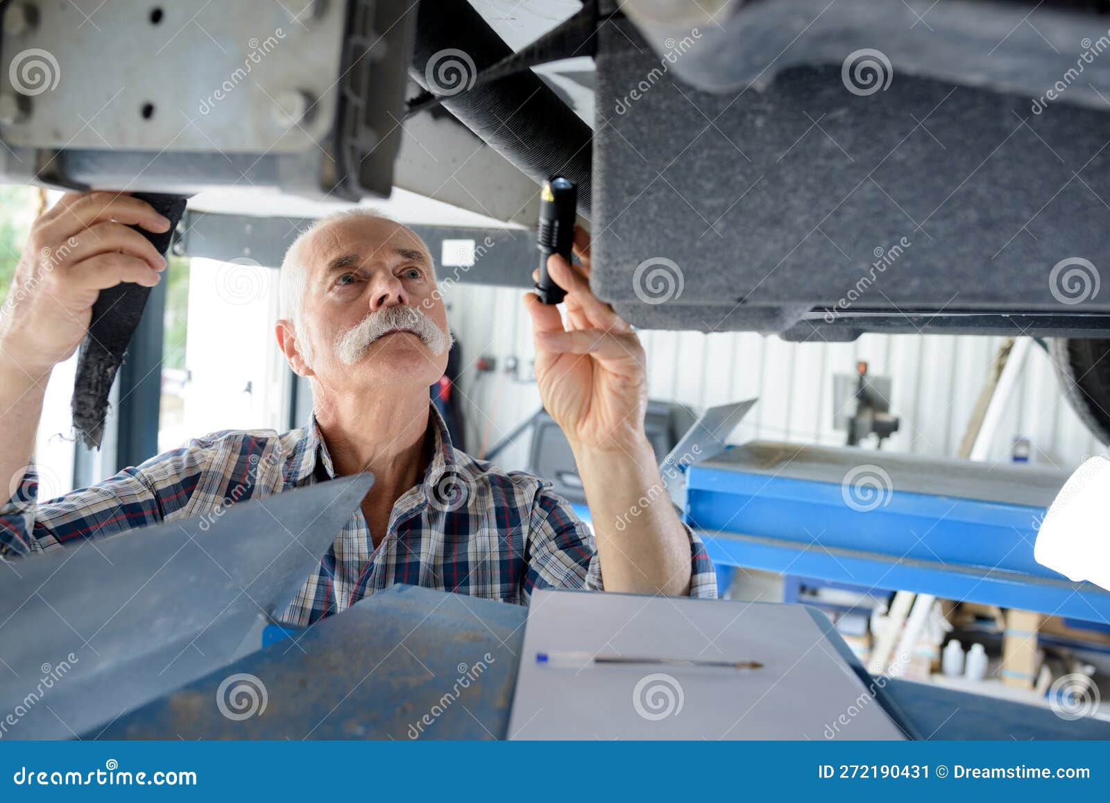 Portrait Senior Car Mechanic Stock Image - Image of quality, circular ...
