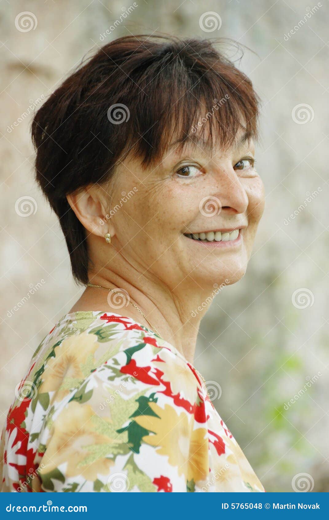 Portrait of senior woman stock photo. Image of outdoor - 5765048