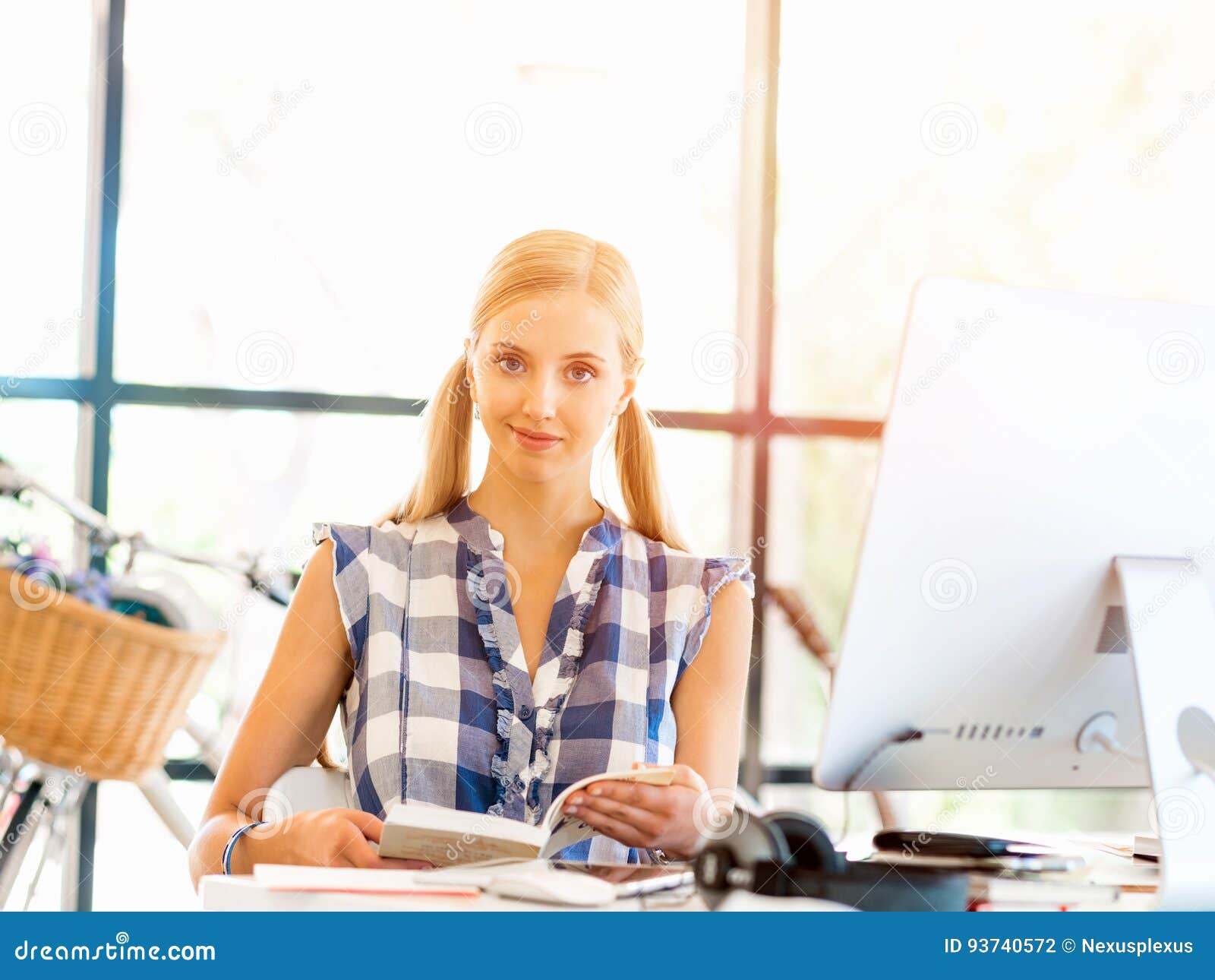 Portrait of Smiling Female Office Worker Stock Photo - Image of table ...