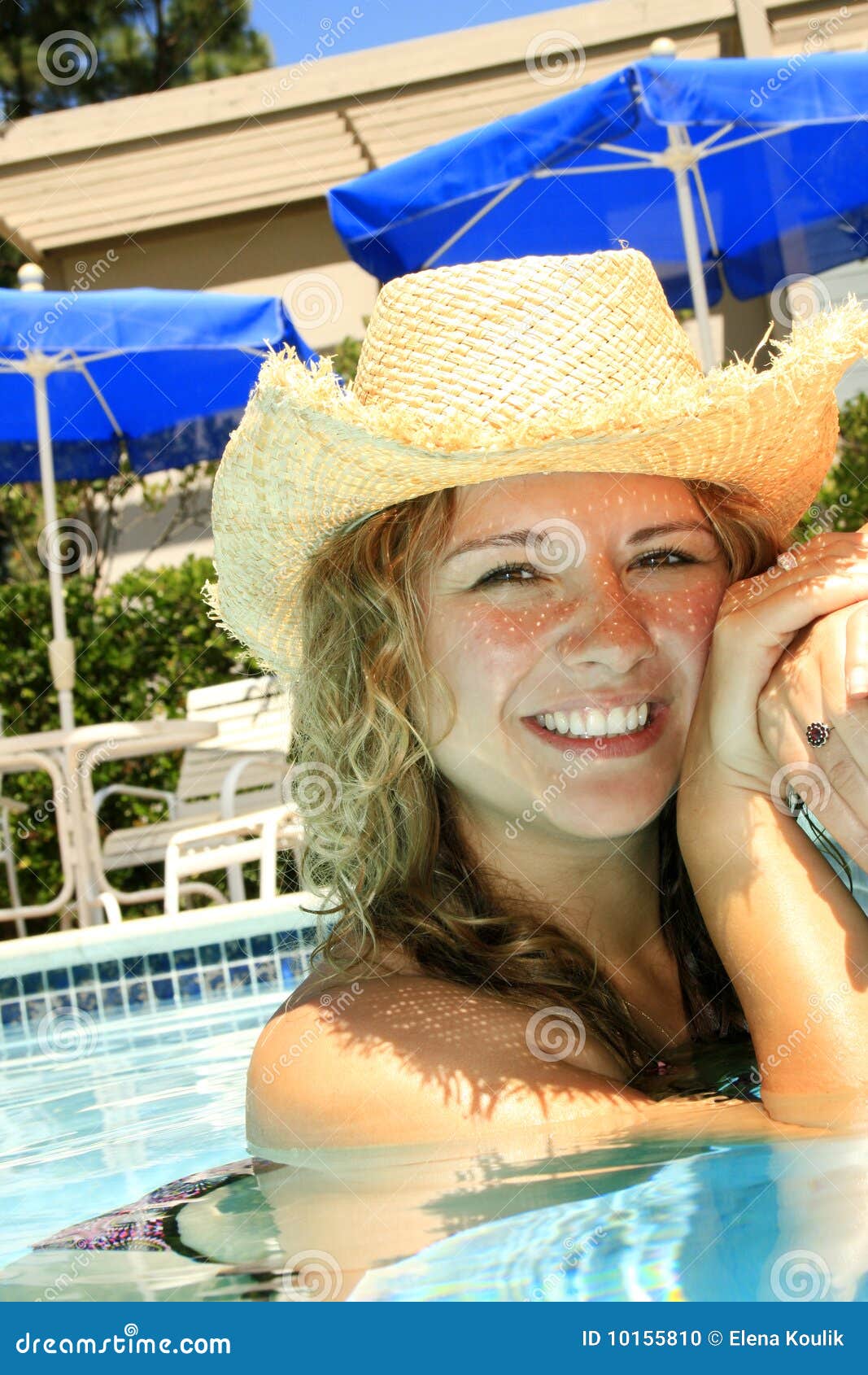 Portrait of smiling girl stock photo. Image of sunny - 10155810