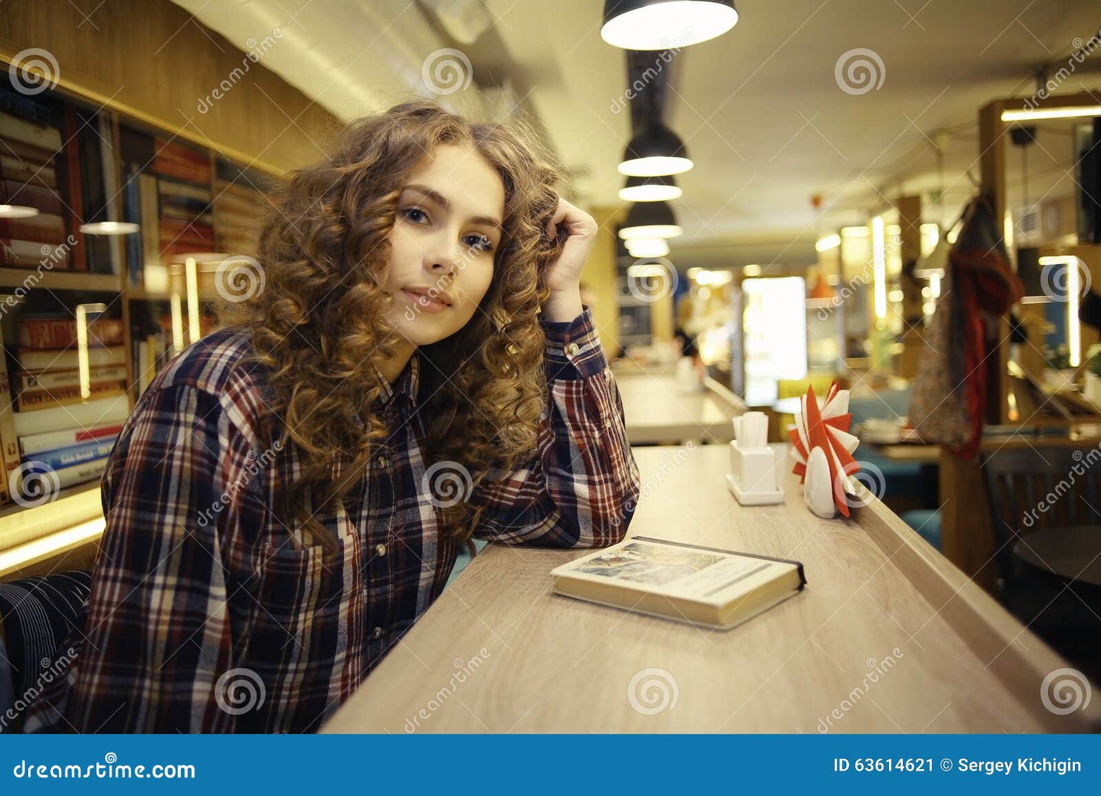 Portrait Student in Library Stock Image - Image of people, portrait ...
