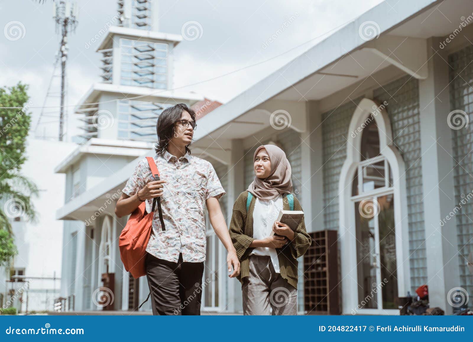 Portrait students stock image. Image of grup, meeting - 204822417