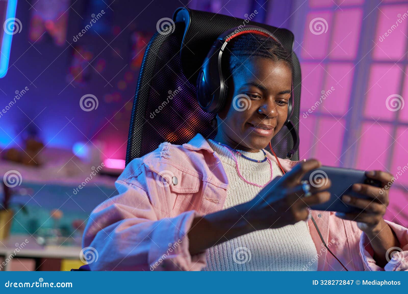 Teen Girl Playing Mobile Games Stock Image Image Of Purple Girl 328272847 6138