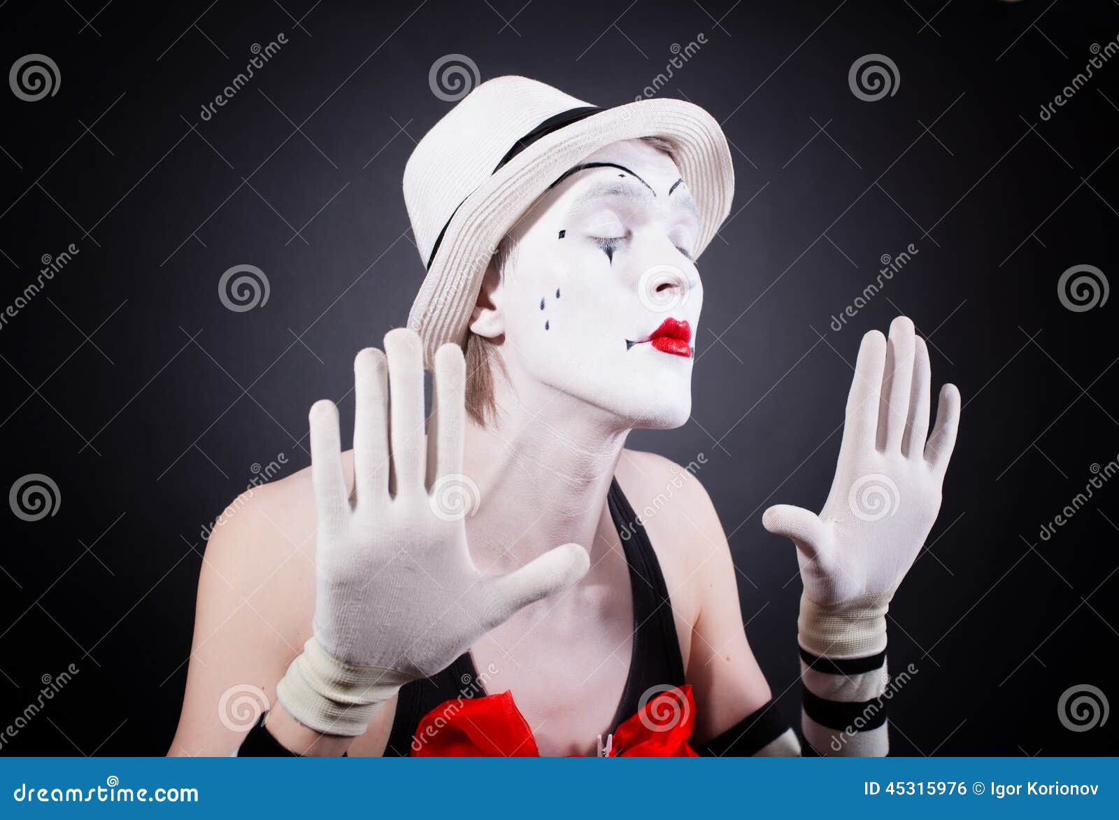 Portrait of Theatrical Mime Stock Photo - Image of mask, adult: 45315976