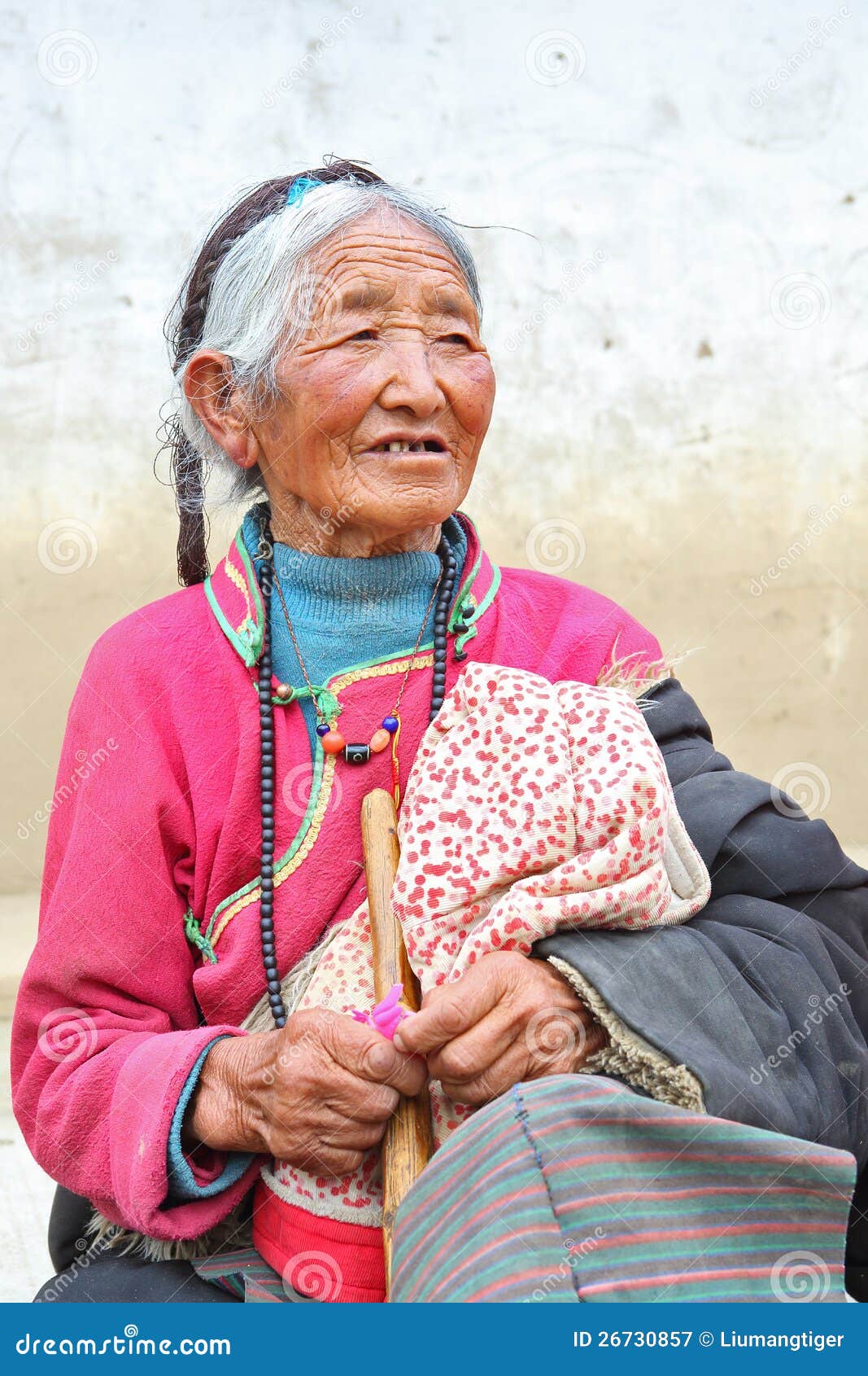 Portrait of a Tibetan Old Woman Editorial Photography - Image of hand ...