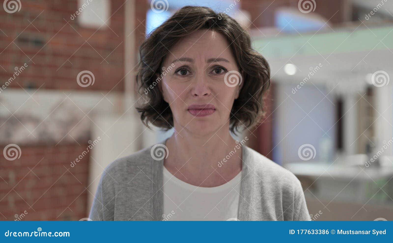 Portrait of Upset Old Woman Crying at Camera Stock Photo - Image of ...
