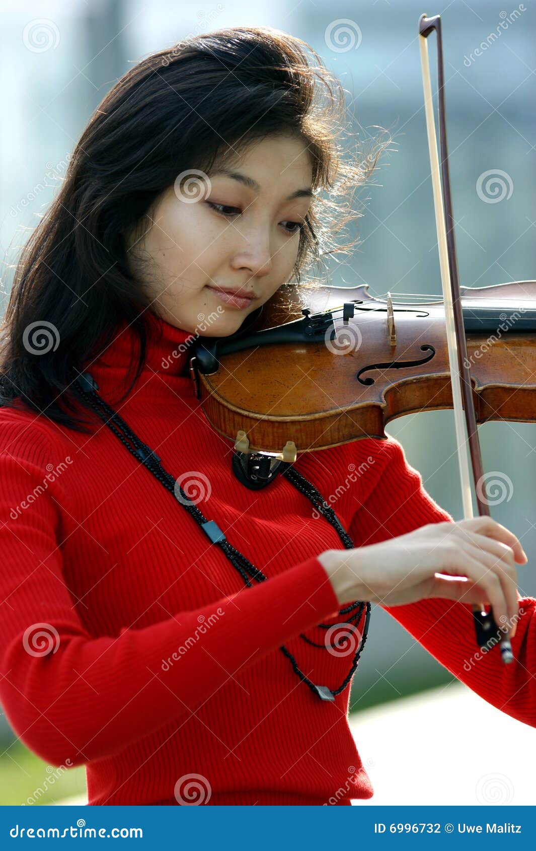 Portrait of a violinist stock photo. Image of grey, student - 6996732