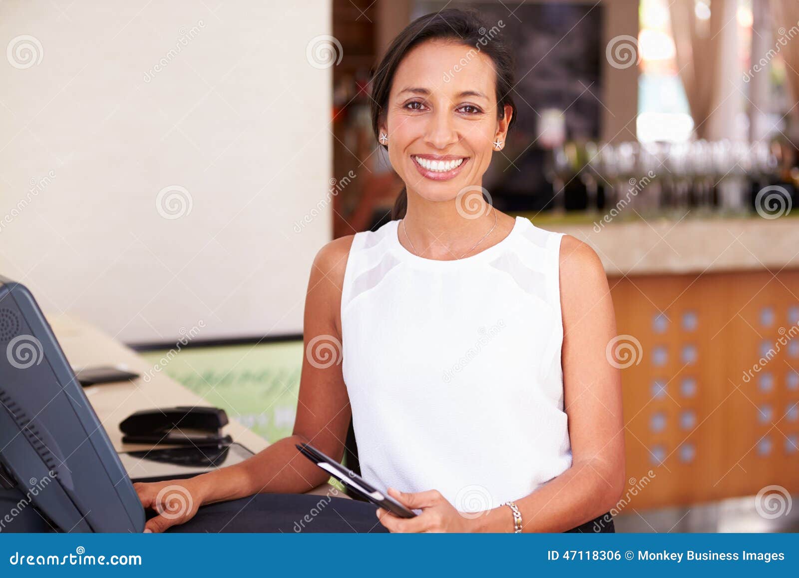 Portrait of Waitress in Hotel Restaurant Preparing Bill Stock Photo ...