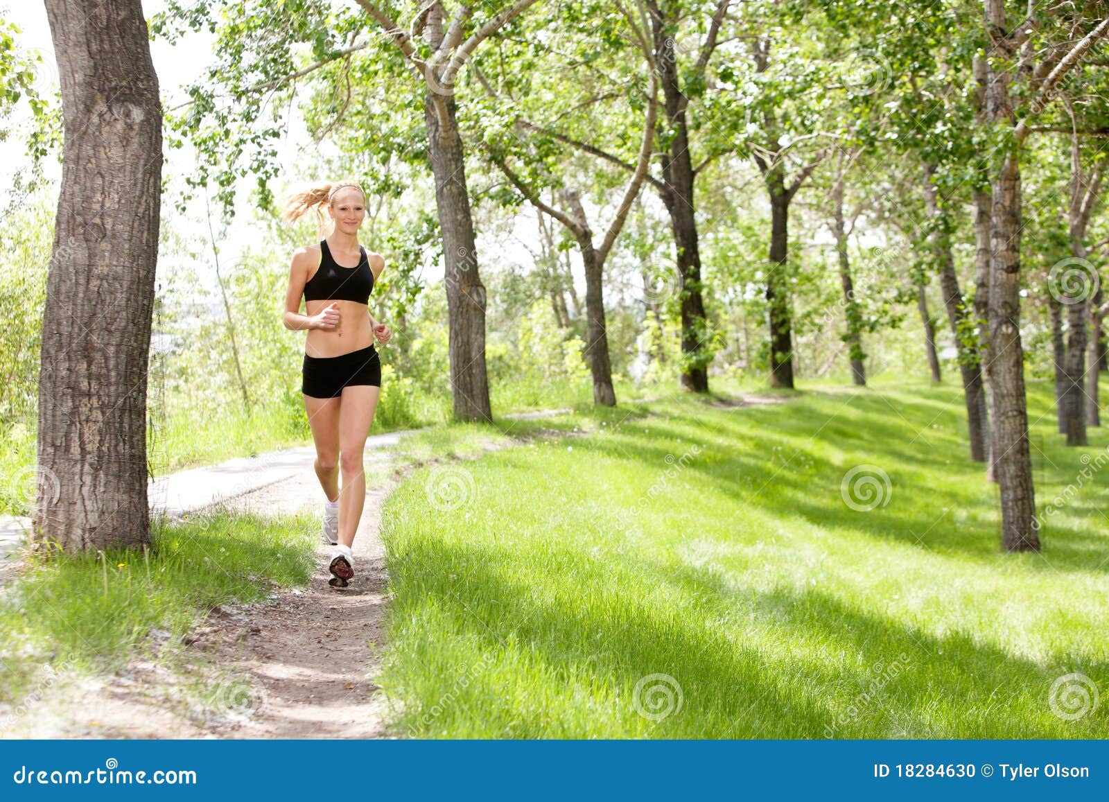 Portrait of woman jogging stock photo. Image of fresh - 18284630