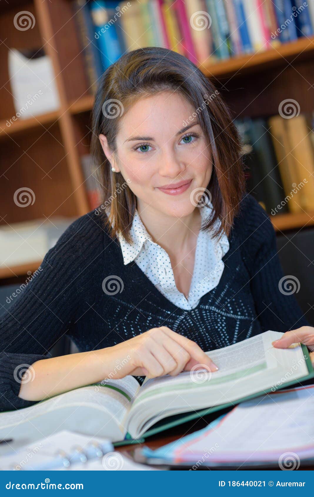 Portrait Woman Student Studying Stock Image - Image of library ...
