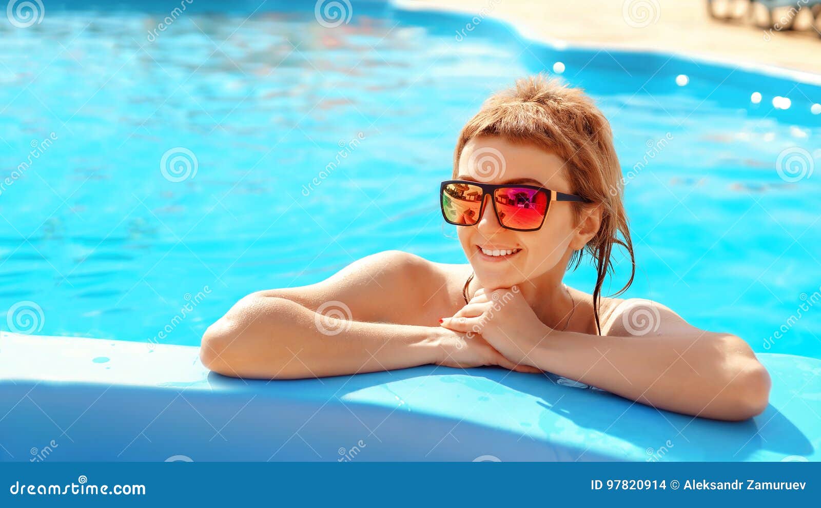 Portrait Of Young Attractive Woman Wearing Sunglasses Summer Beauty