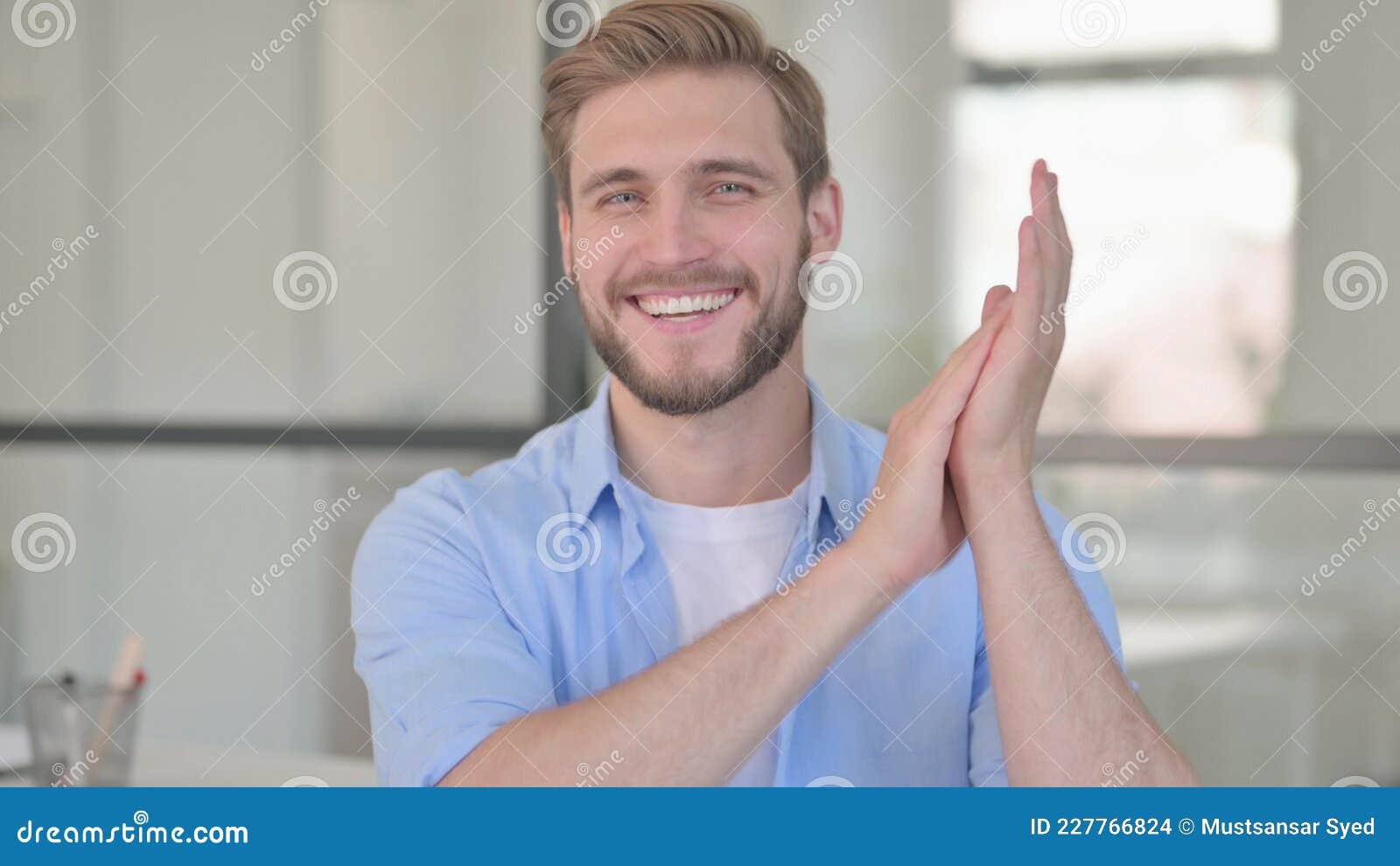 Portrait of Young Man Clapping, Applauding Stock Photo - Image of ...