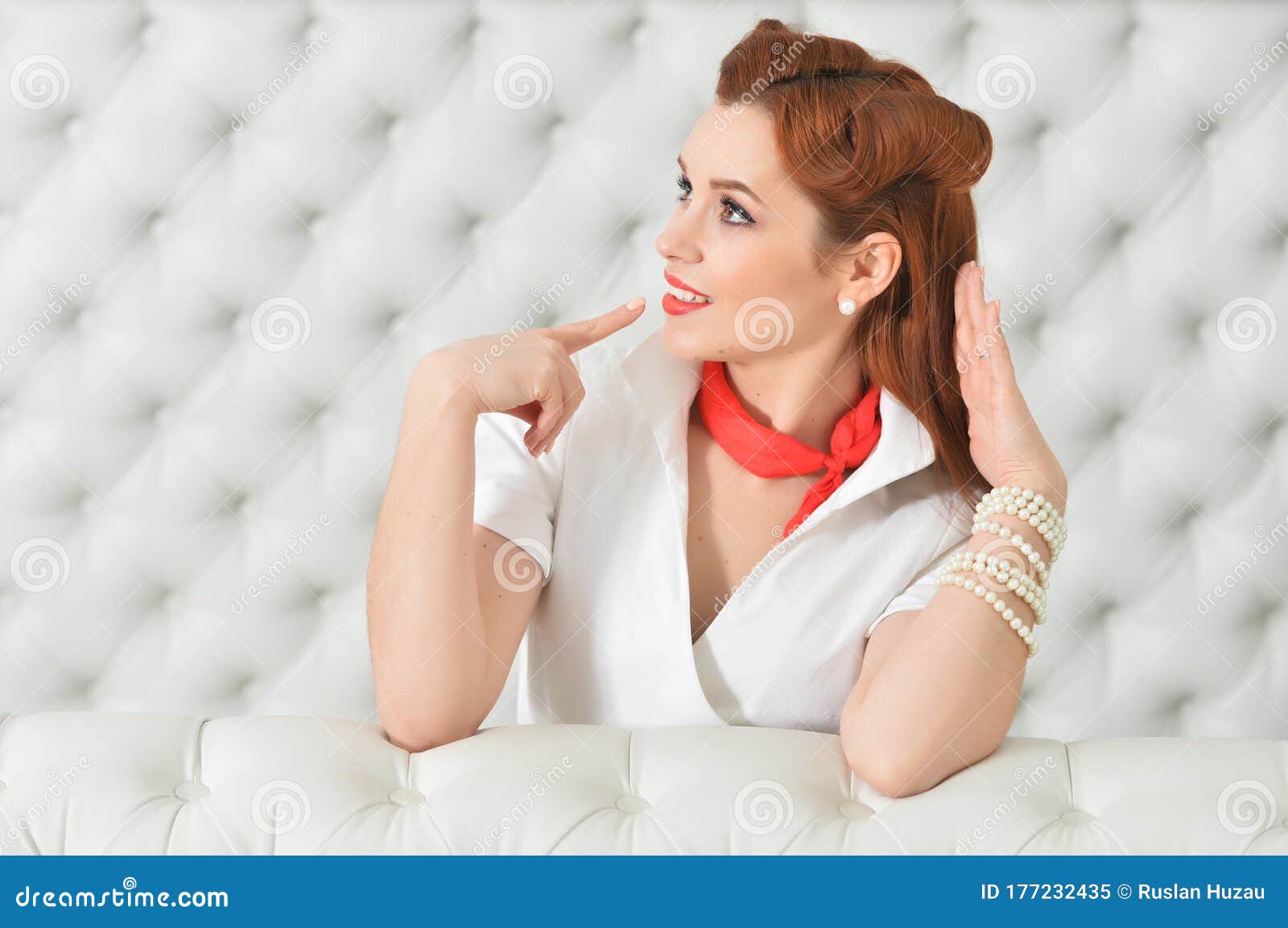 Close Up Portrait Of Young Woman Posing Stock Image Image Of Holiday