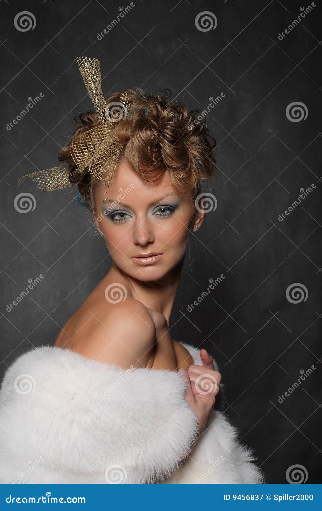 Portrait of Young Glamour Woman Stock Image - Image of fashion, looking ...