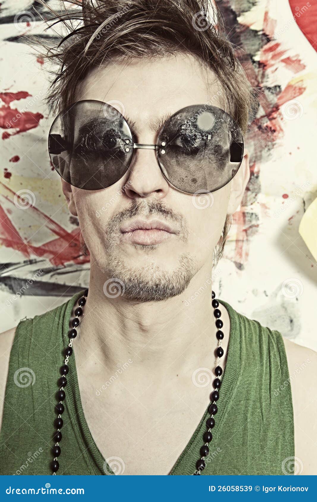 Young Punk Rock Girl Singing And Playing Guitar Stock Photography ...