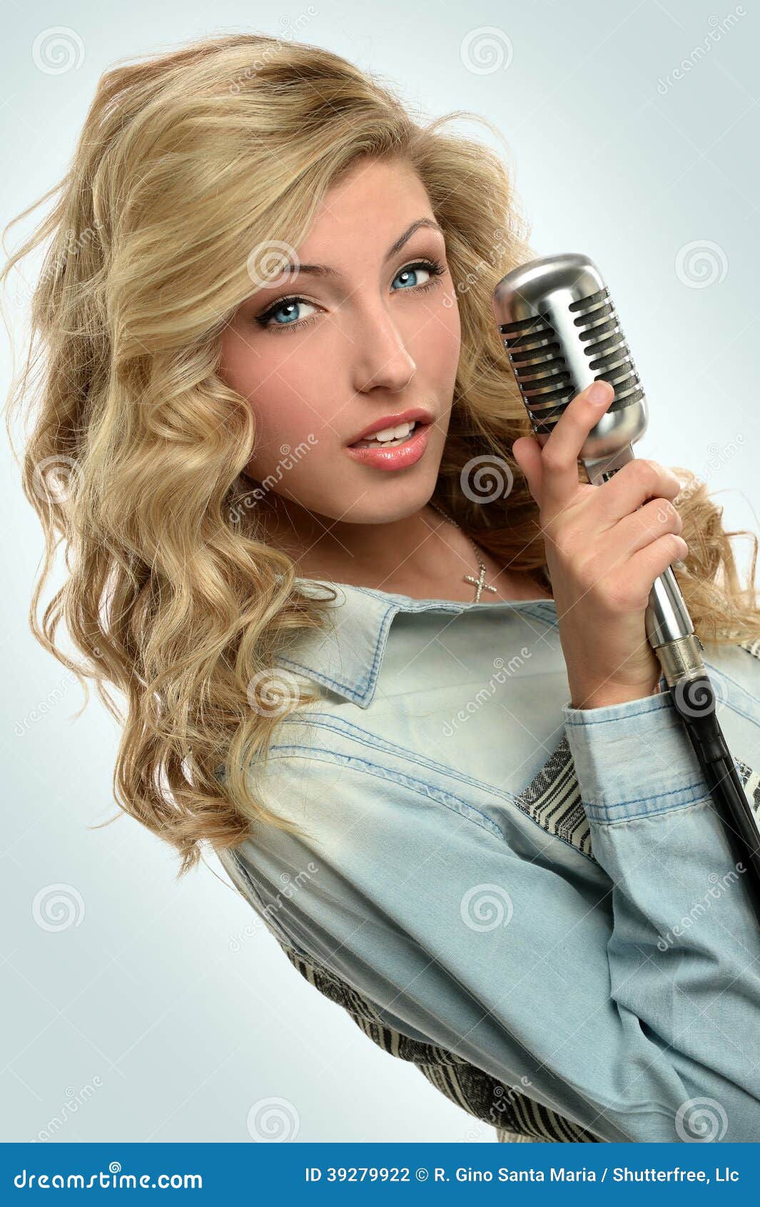 Young Singer Royalty-Free Stock Photo | CartoonDealer.com #5384121
