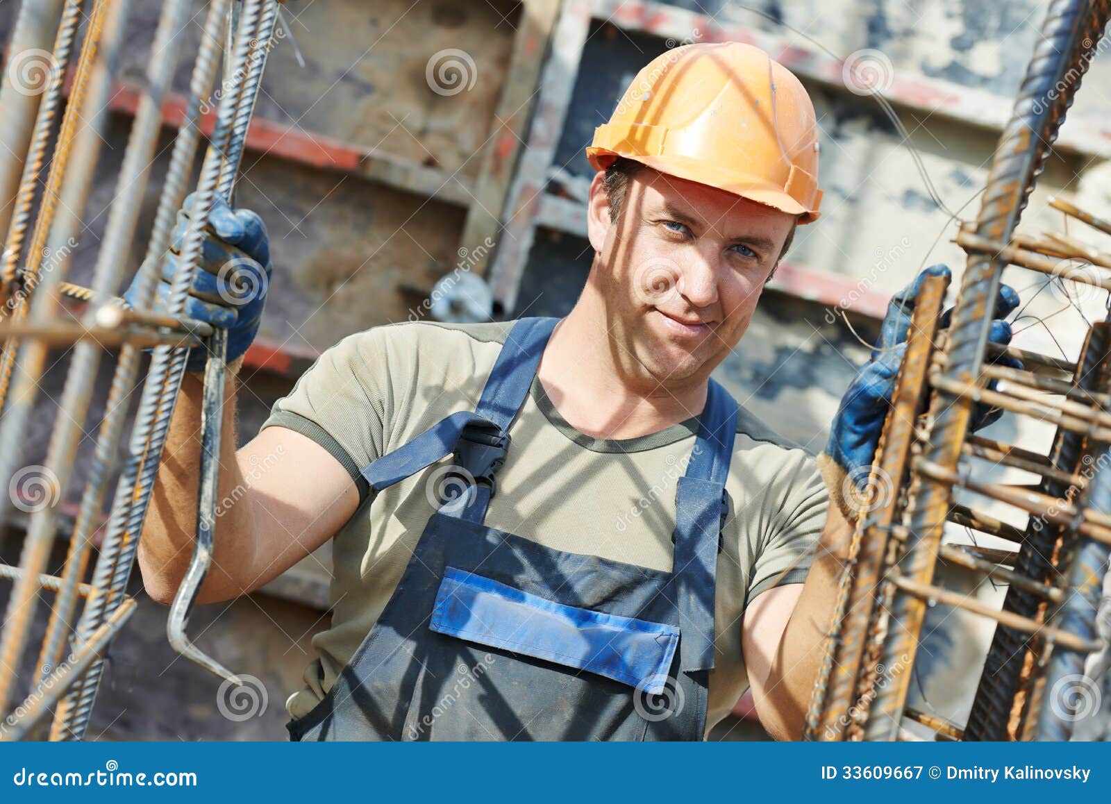 Portret van bouwvakker stock afbeelding. Image of gebouw - 33609667