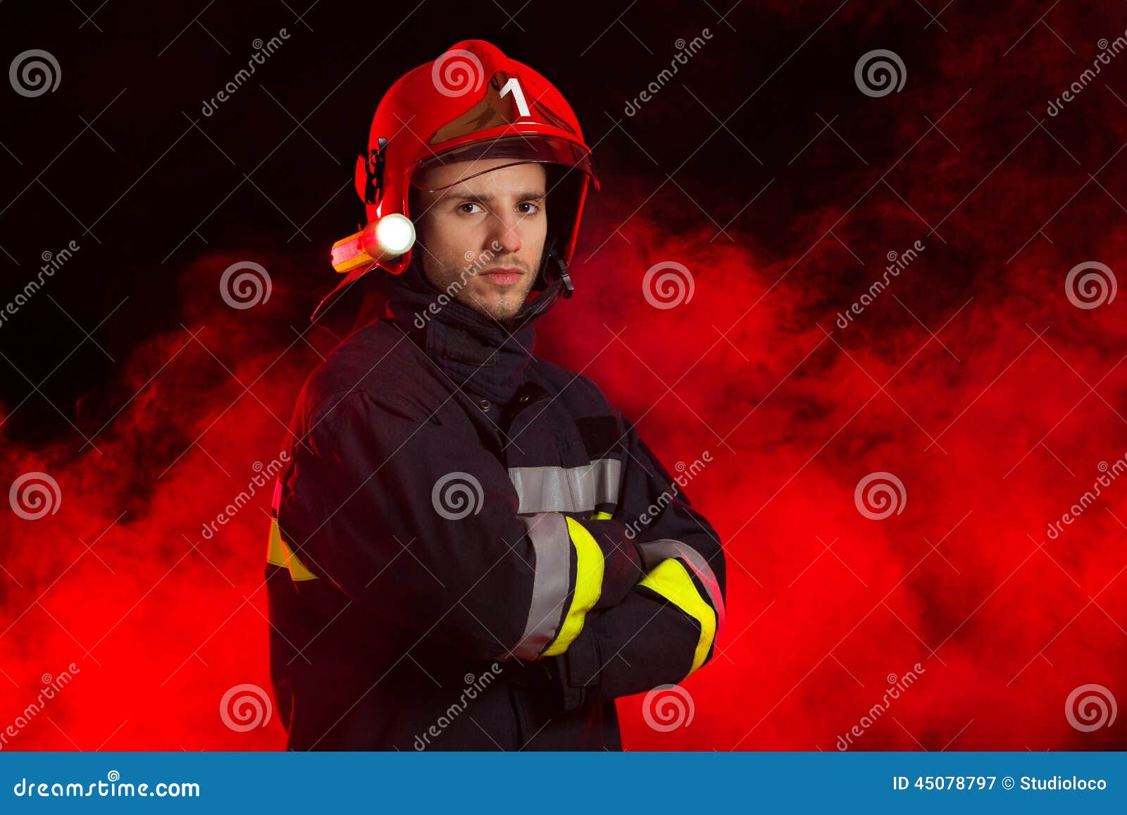 Portret Van De Brandweerman Stock Afbeelding - Image of mensen, helden ...