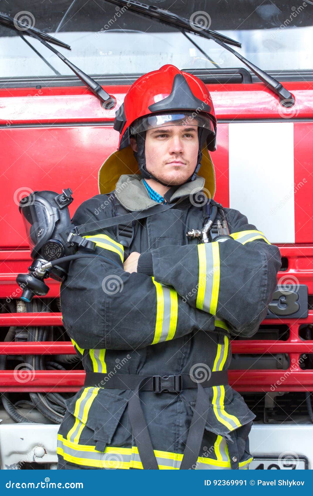 Portret Van Een Brandweerman Stock Afbeelding - Image of mens, diensten ...