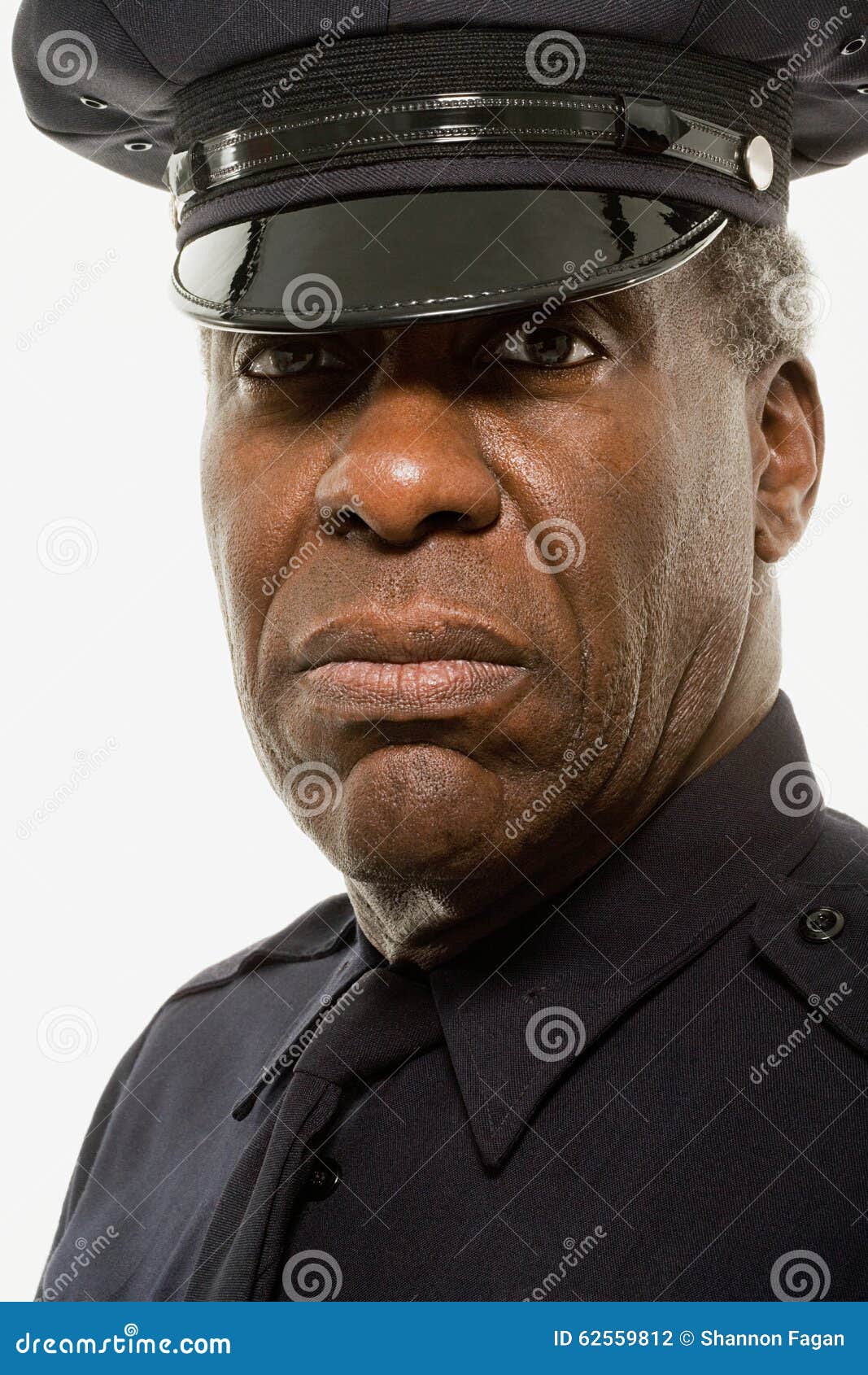 Portret van een politieman stock foto. Image of achtergrond - 62559812