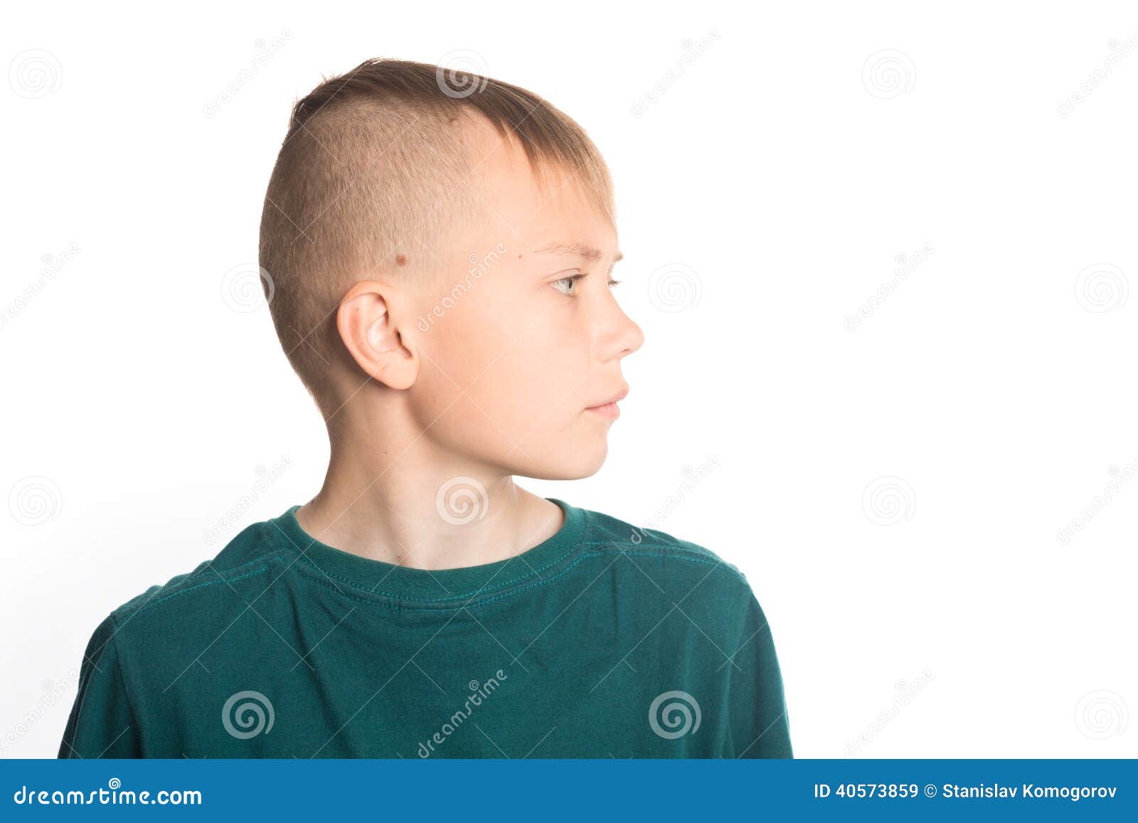 Portret Van Leuke Jongen in Profiel Stock Afbeelding - Image of weinig ...