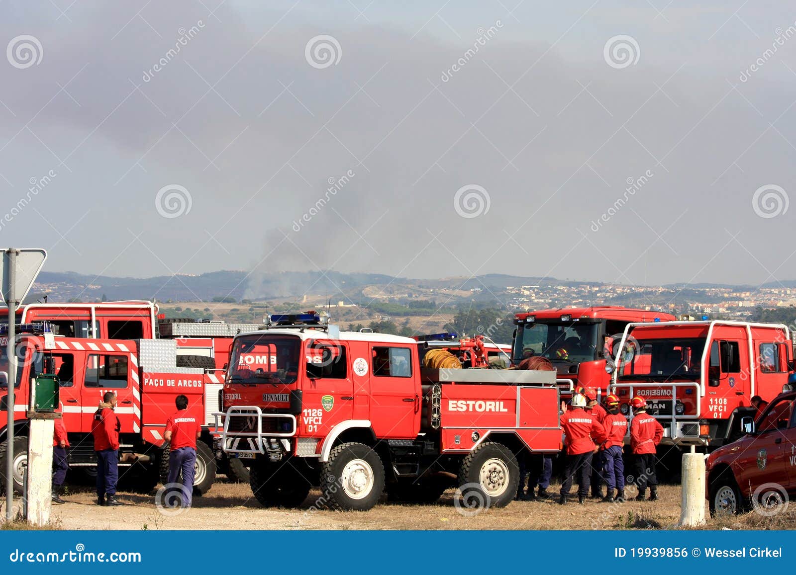 Portuguese Firefighters on Standby during Fires Editorial Photo - Image ...