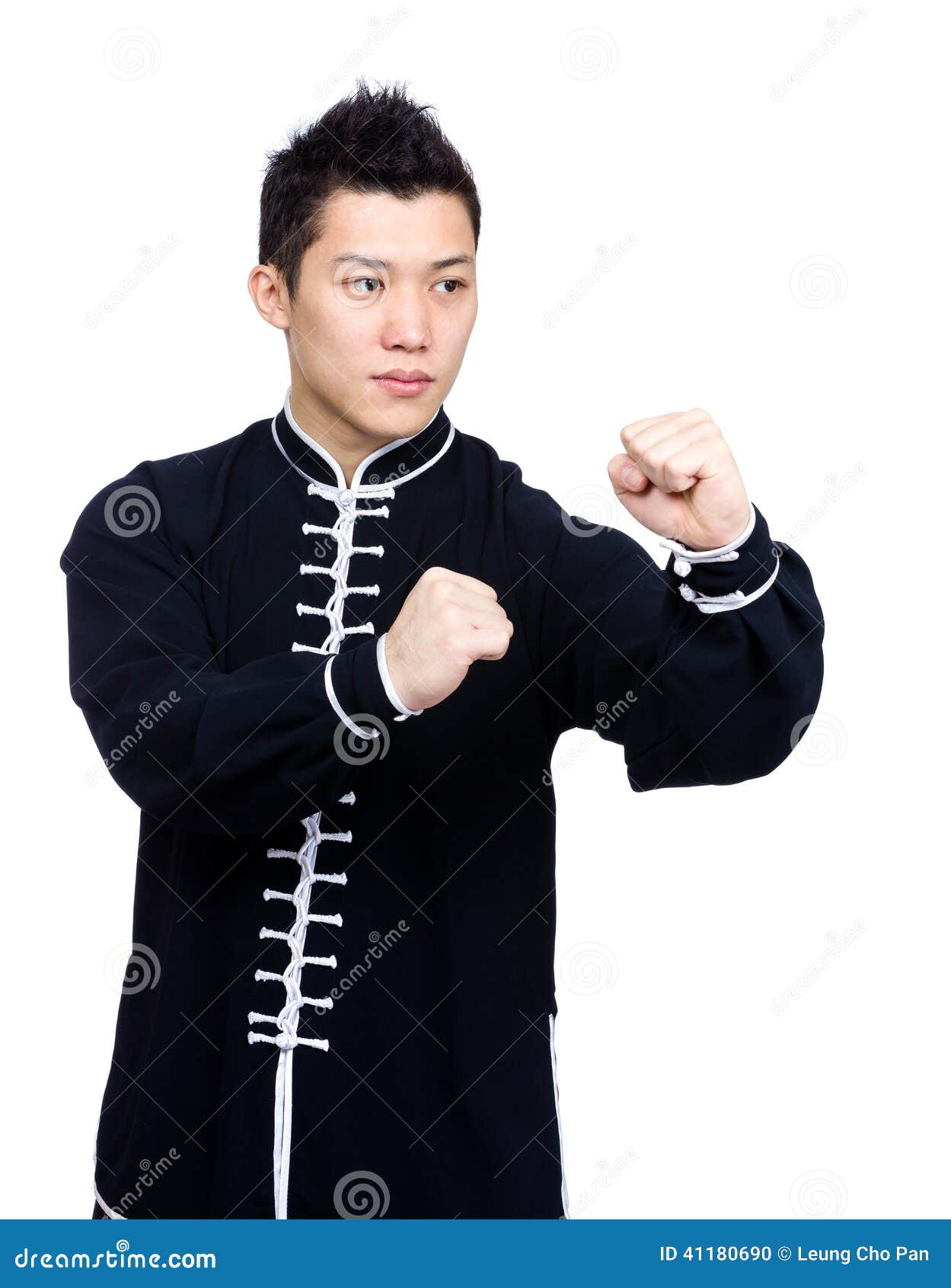 Pose of Chinese Martial Art Stock Photo - Image of kufung, asian: 41180690