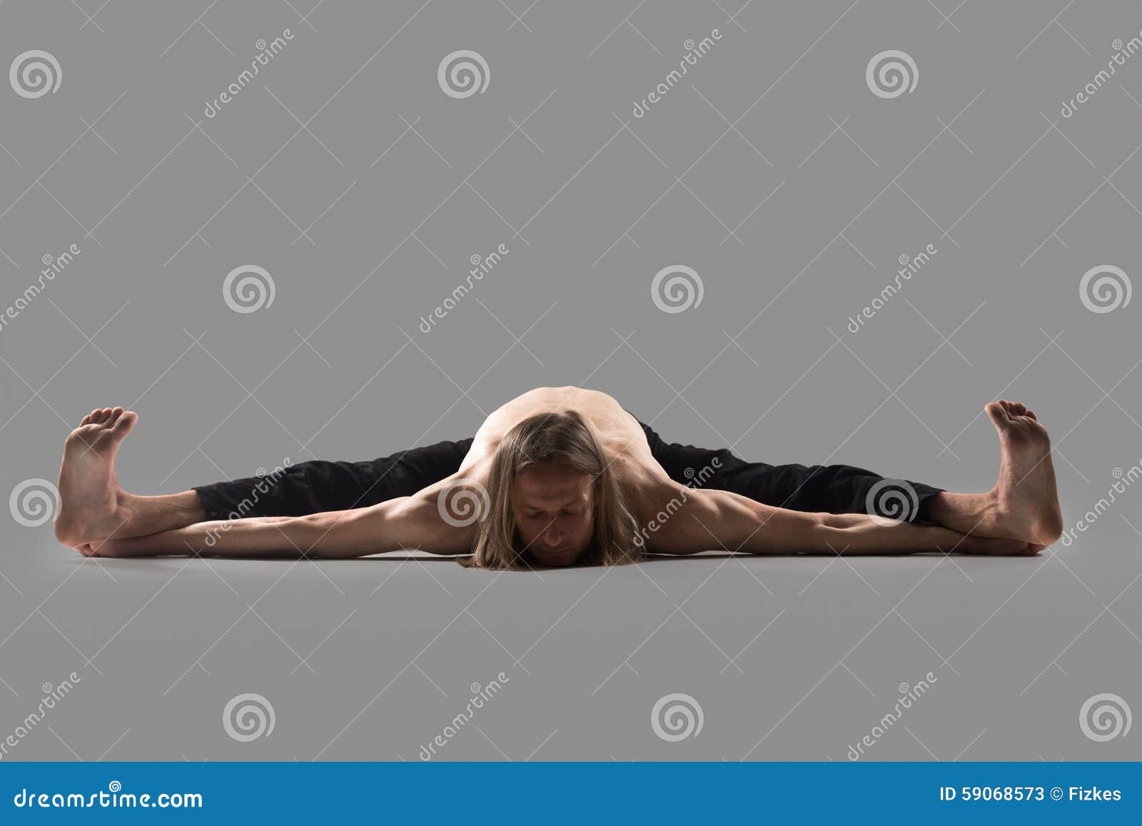 Pose De Yoga D'Upavishtha Konasana (aka Libellule) Image stock - Image du homme, lifestyle: 59068573