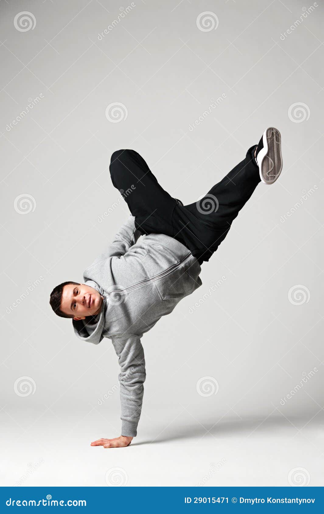 Position De Danseur De Hip-hop D'une Part Image stock - Image du ...