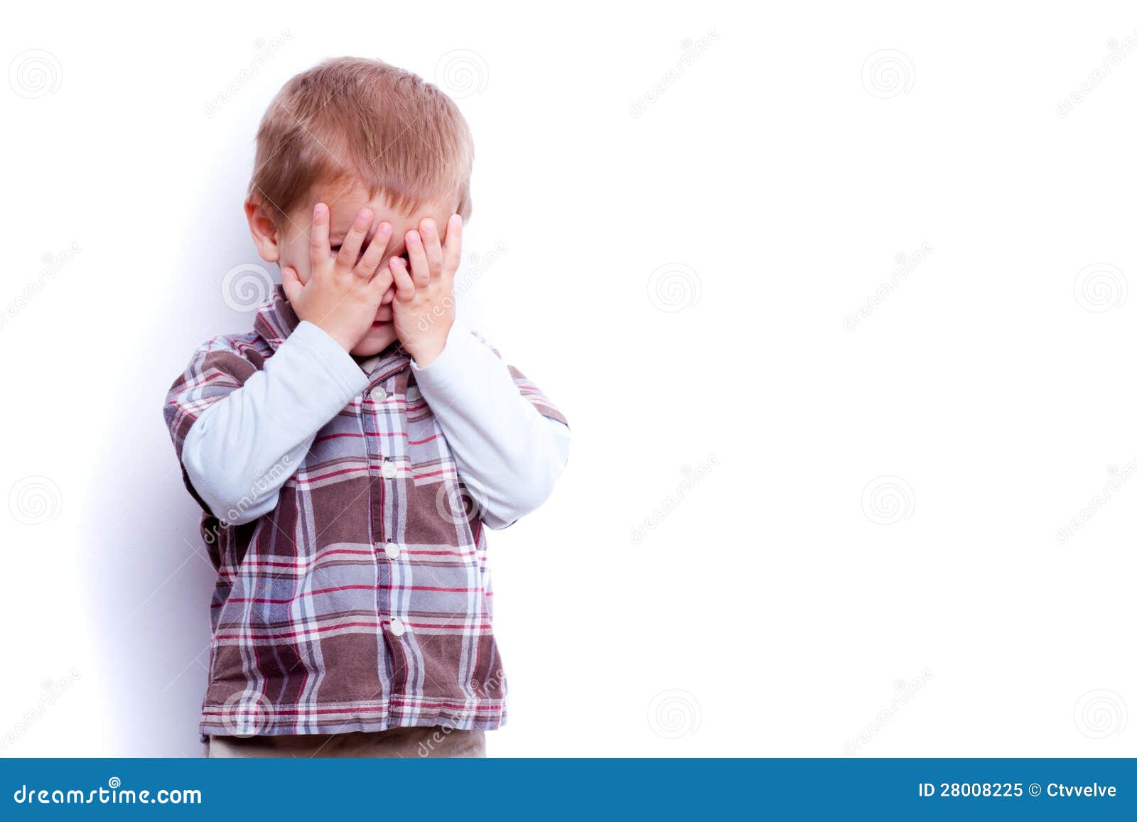 Position Et Mains D'enfant Sur Le Visage Image stock - Image du chéri ...