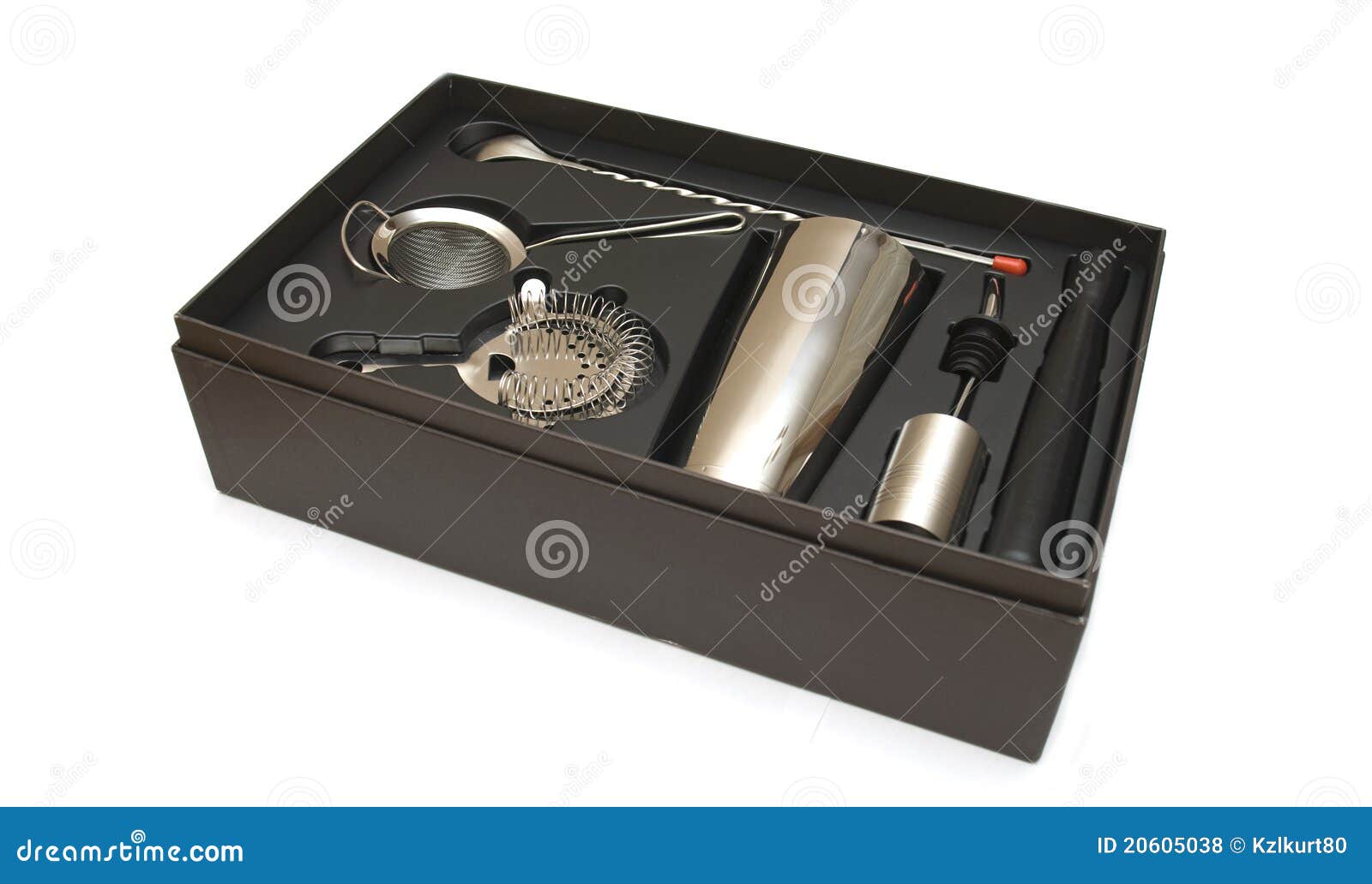 Positionnement de cocktail photo stock. Image du agitateur - 20605038