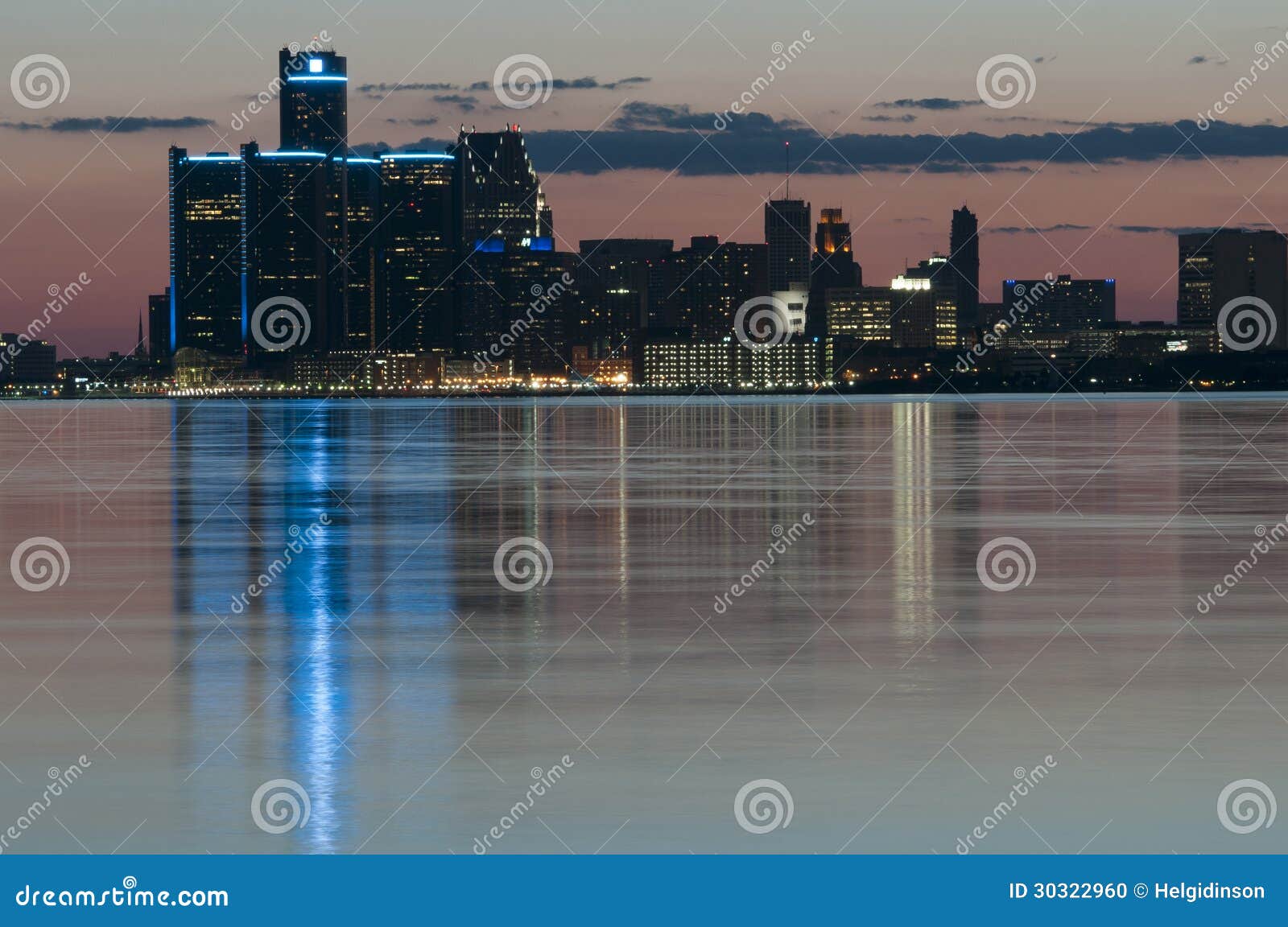 Horizonte de Detroit foto de archivo. Imagen de metropolitana - 30322960