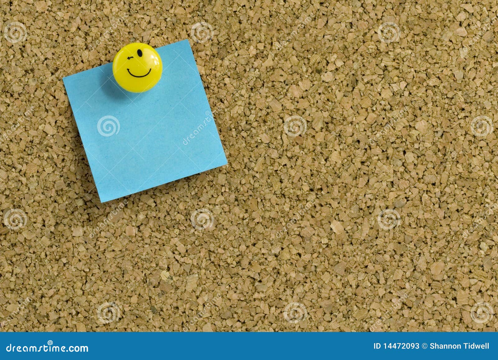Post-it azul no corkboard imagem de stock. Imagem de pegajoso - 14472093