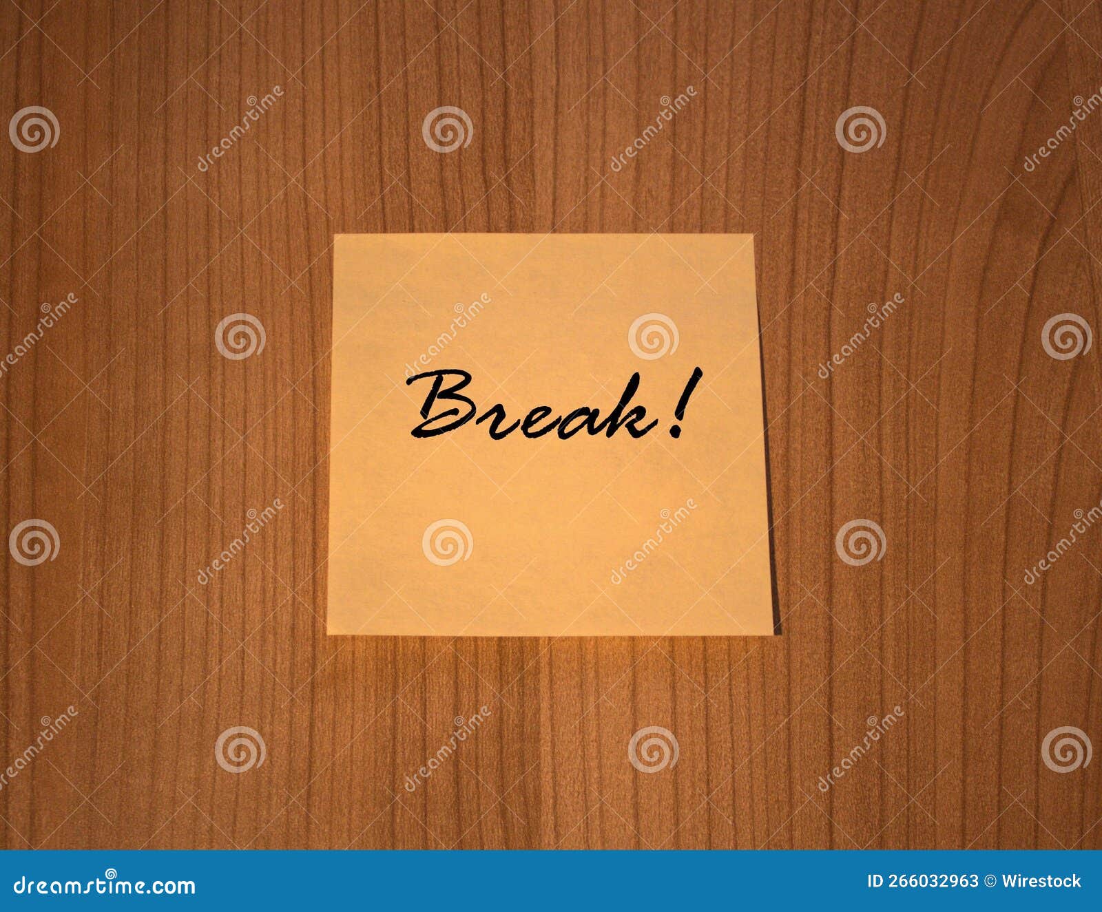Post-it Note Break! Wooden Background Stock Image - Image of note ...