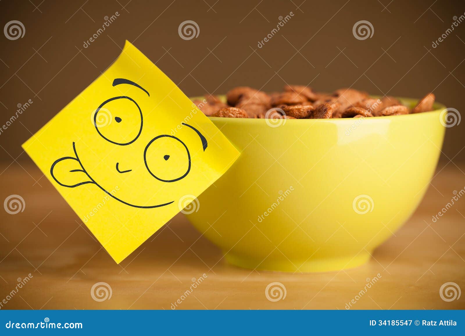 Post-it Note with Smiley Face Sticked on a Bowl Stock Image - Image of ...