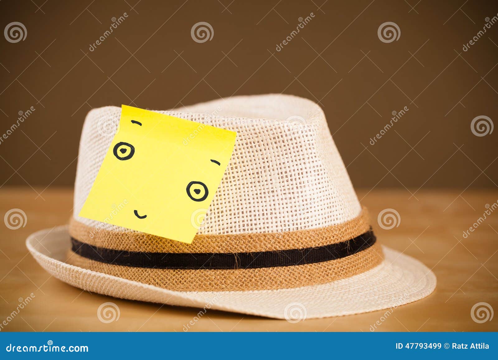 Post-it Note with Smiley Face Sticked on a Hat Stock Image - Image of ...