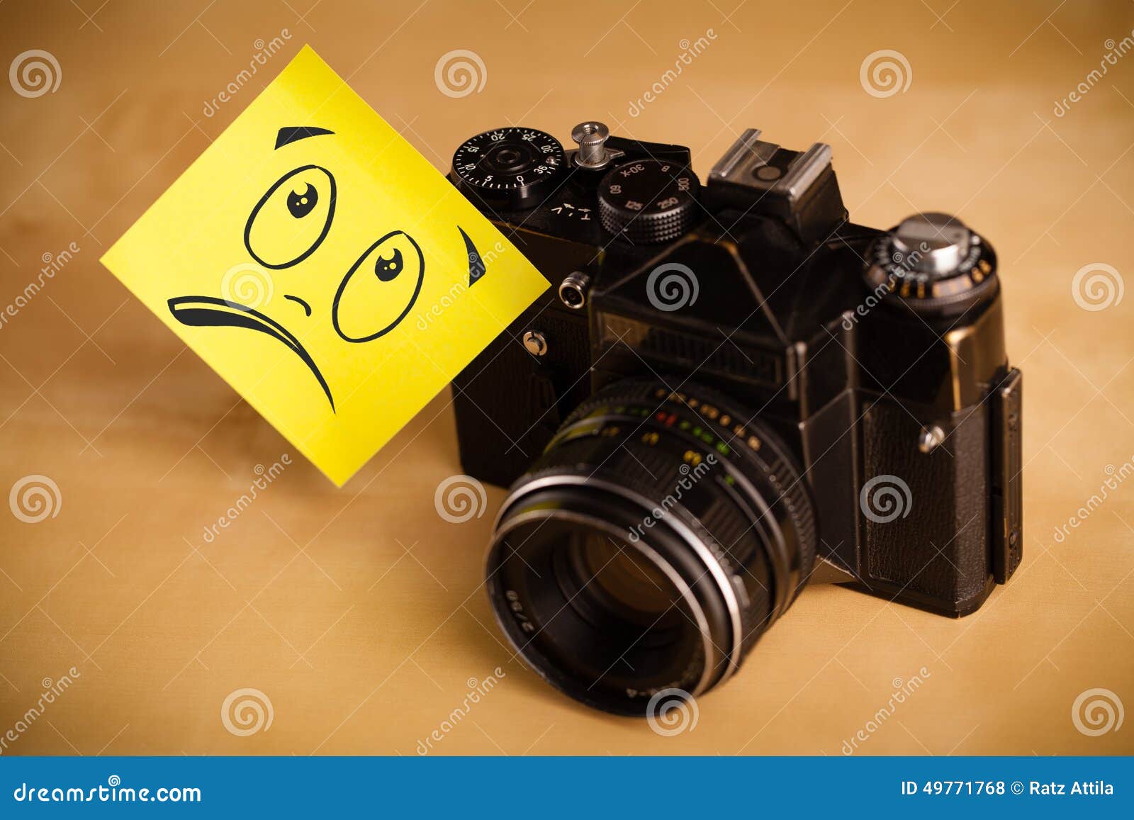 Post-it Note with Smiley Face Sticked on Photo Camera Stock Photo ...