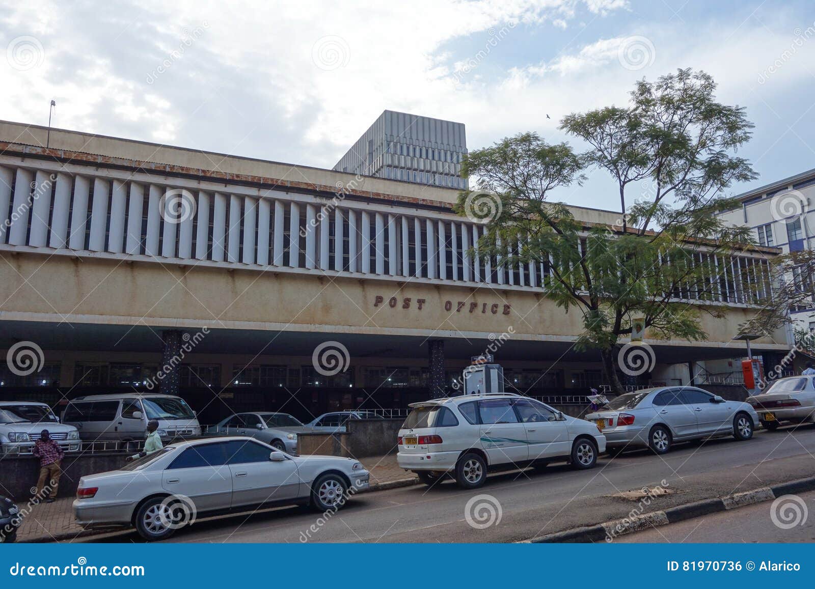 Post Office in Kampala editorial photo. Image of building - 81970736