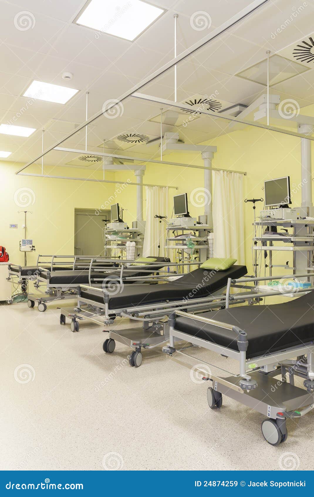 Post Operative Hospital Ward Stock Image - Image of curtain ...