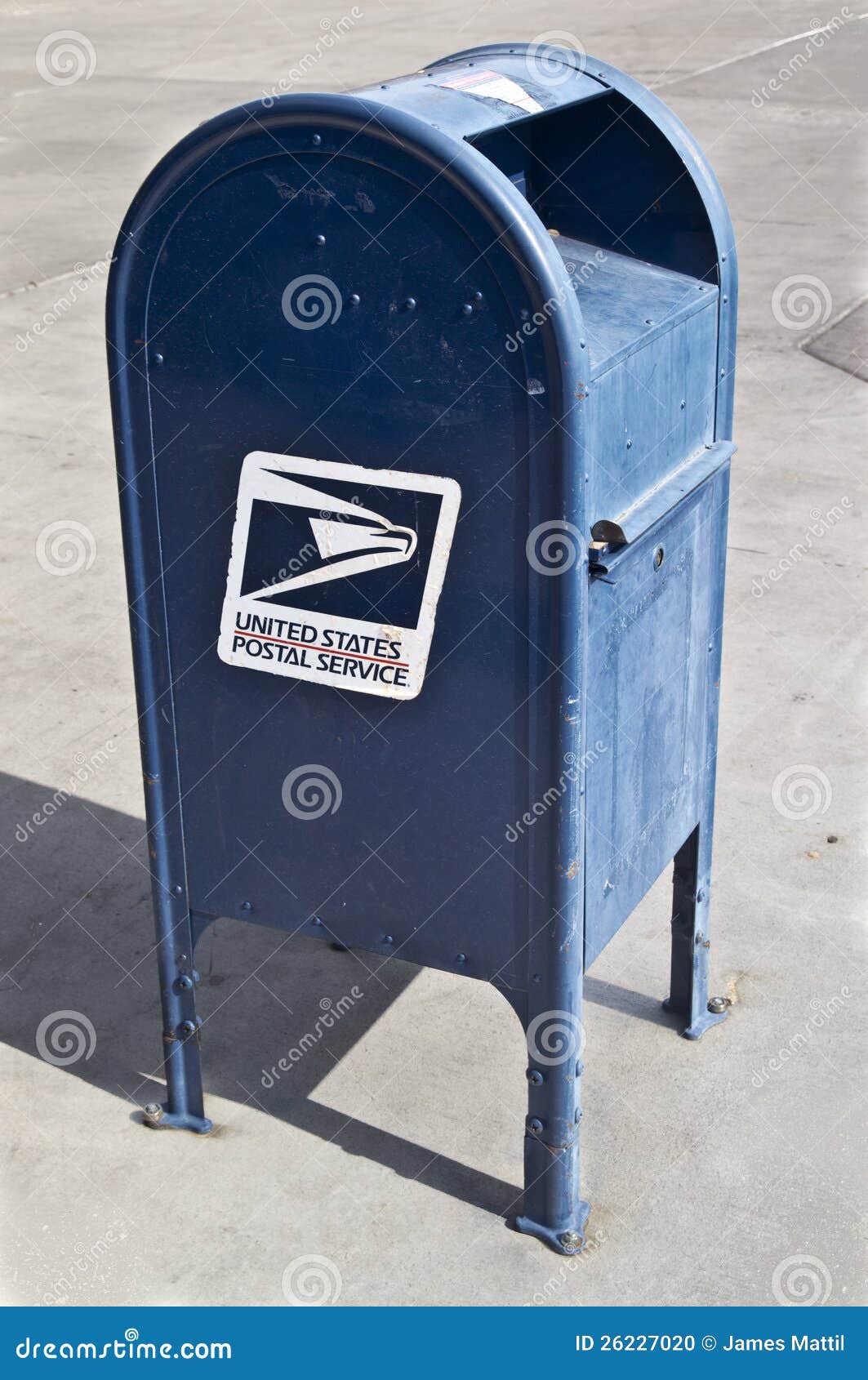 Postal Service Mailbox editorial image. Image of usps - 26227020