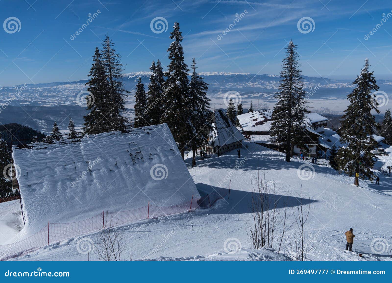 Postavaru Chalet, Postavaru Mountains, Romania Stock Image - Image of ...