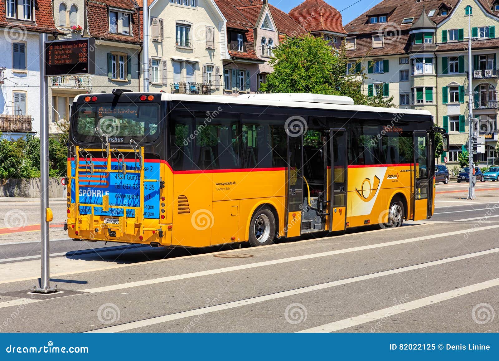 PostBus in Der Stadt Von Solothurn, Swizerland Redaktionelles Bild ...