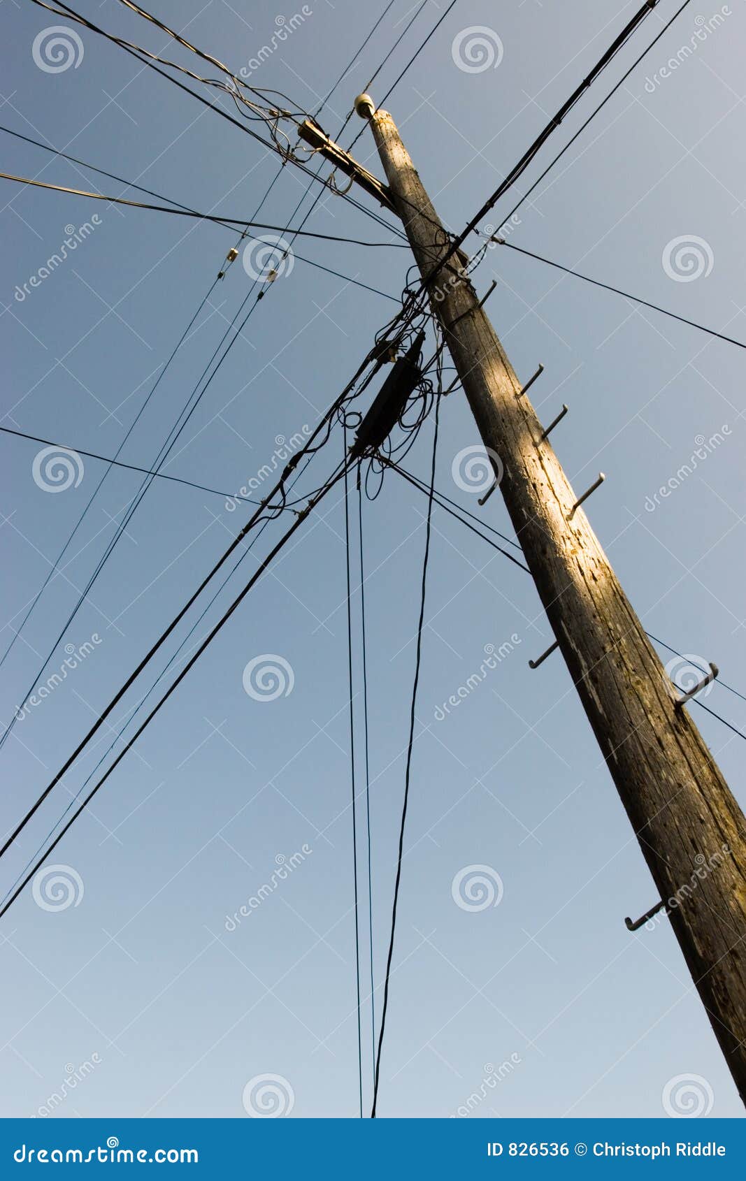 Poste de teléfono foto de archivo. Imagen de global, pilones - 826536