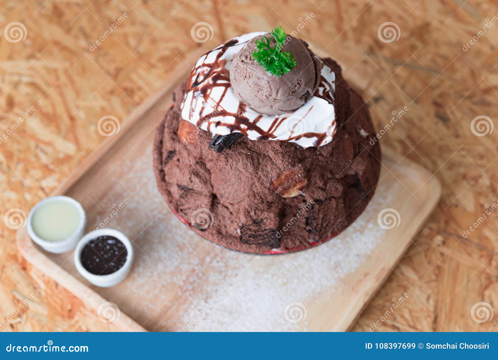 Postre coreano - bingsu imagen de archivo. Imagen de delicioso - 108397699