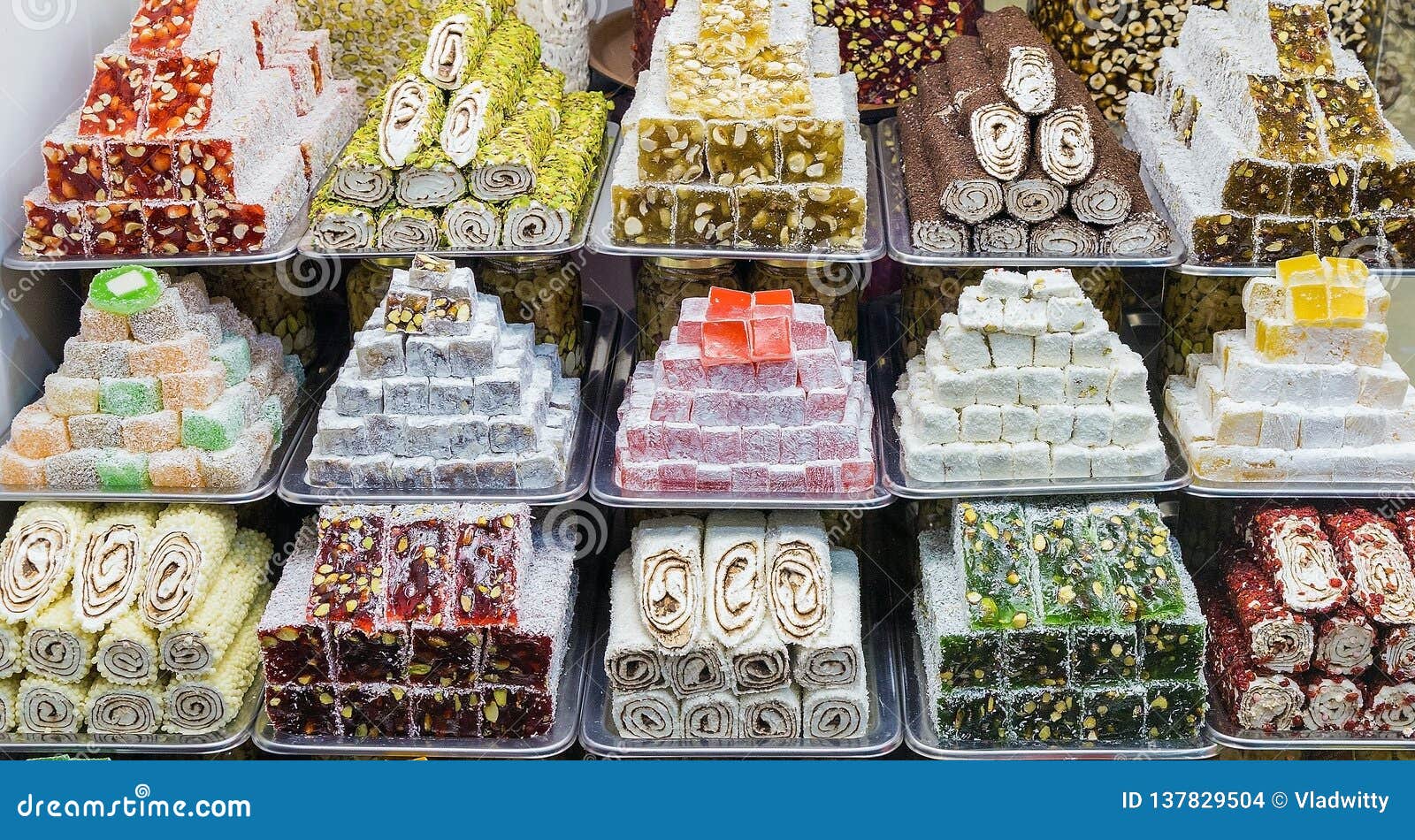 Postre Del Este Del Placer Turco De Los Dulces Foto de archivo - Imagen ...