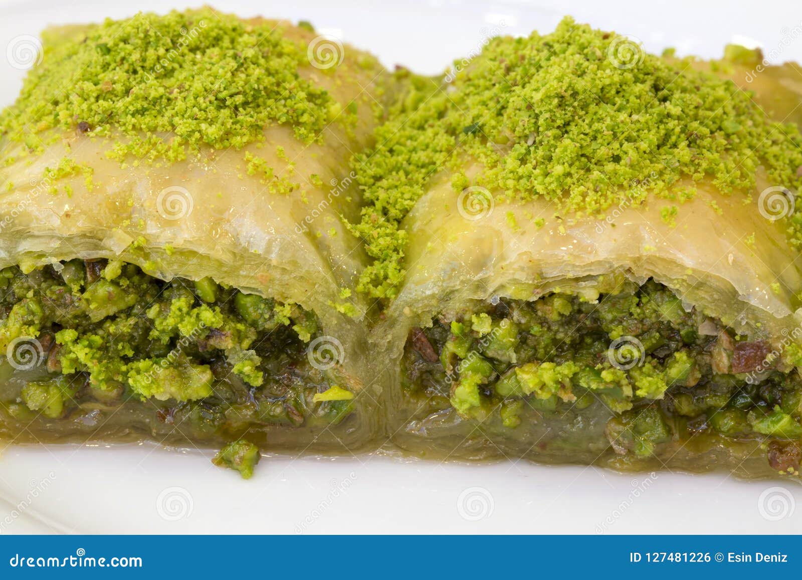 Postres Turcos Tradicionales; Baklava Foto de archivo - Imagen de ...