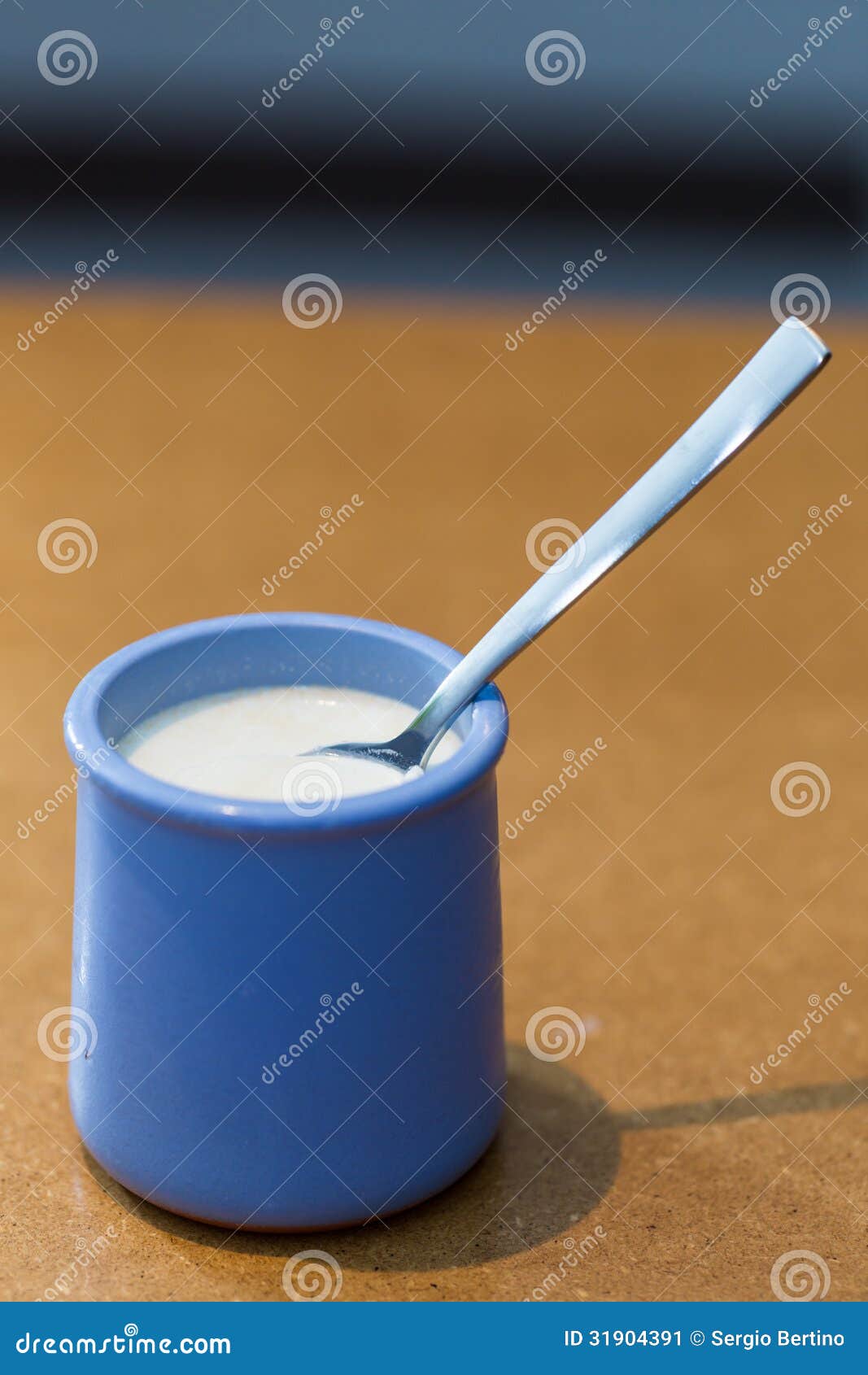 Pot of organic yogurt stock image. Image of healthy, food - 31904391