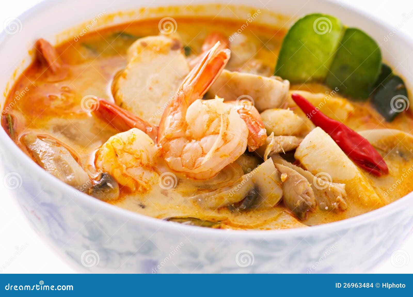 Potage de yum de Tom photo stock. Image du sauce, coconut - 26963484