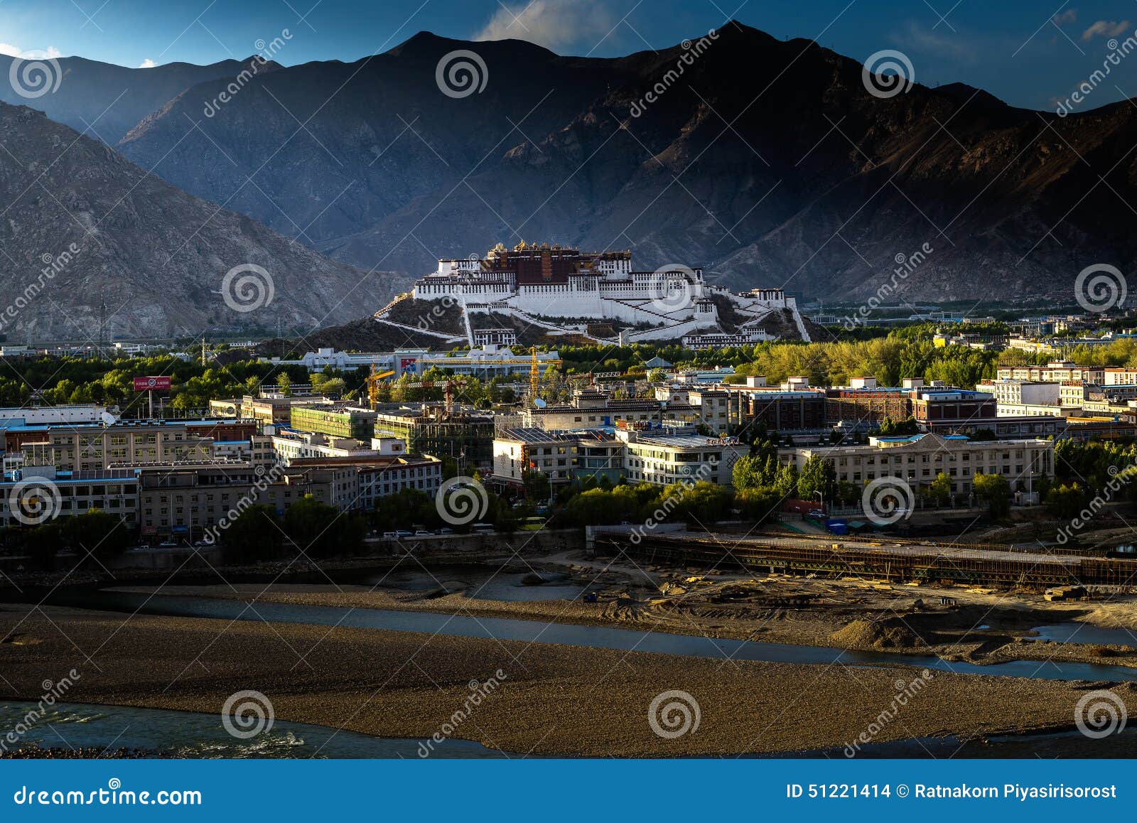 Potala Monastery in Tibet stock photo. Image of landmark - 51221414