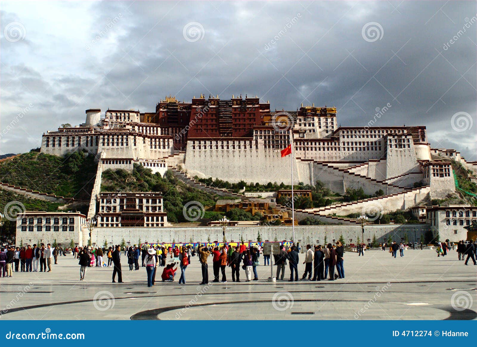 Potala Palace editorial stock image. Image of travel, landmark - 4712274
